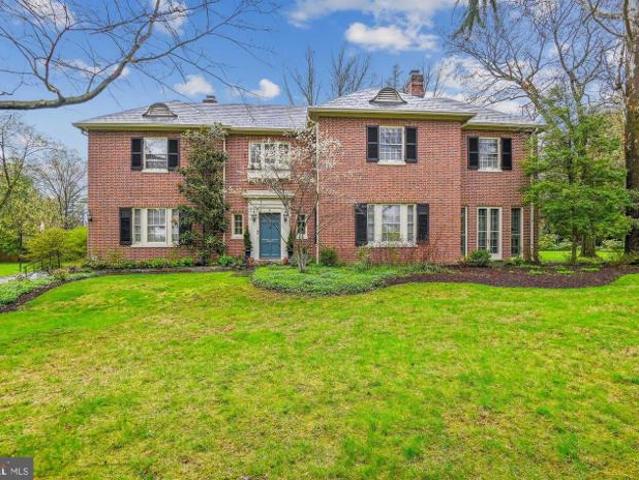 6 Gittings Ave, Baltimore, MD 21212