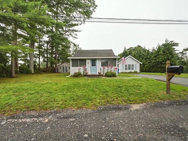 6 Gordon St, Wareham, MA 02571