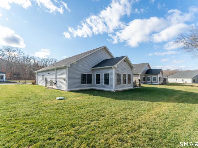 6 Grace Ln, Unit 6, Moosup, CT 06354 | MLS #24150