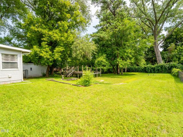 6 Huckleberry Lane