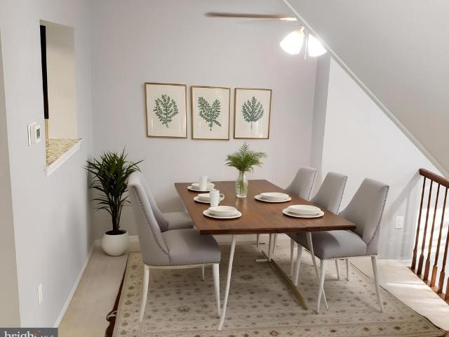 6 Halstead Place