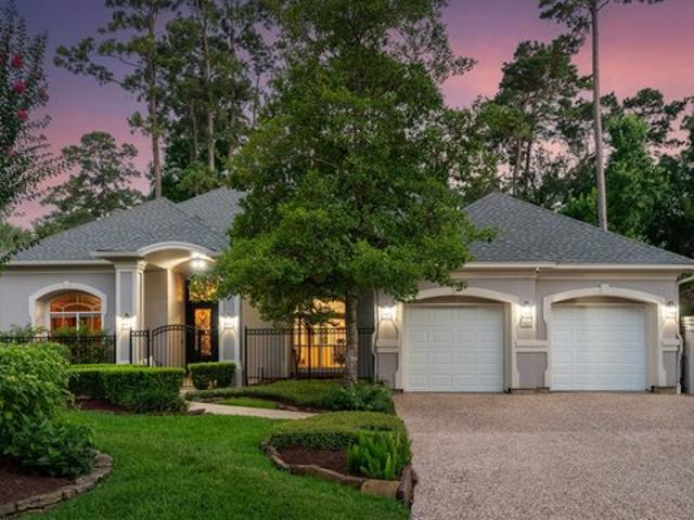 6 Harbor Cove Dr, The Woodlands, TX 77381