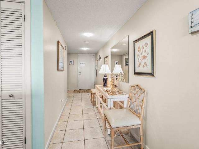 6 Harbor Dr, Unit M116, Harbor Island, SC 29920 | MLS #191686 | Compass