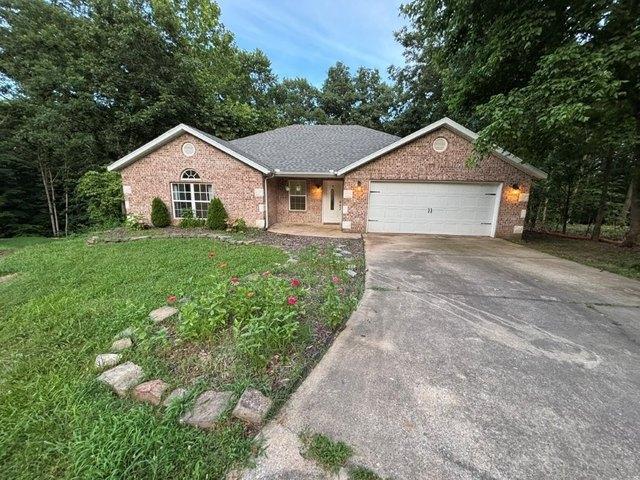 6 Hart Ln, Bella Vista, AR 72714