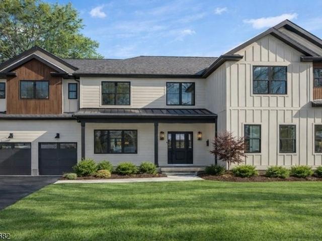 6 Harvale Dr, Florham Park, NJ 07932