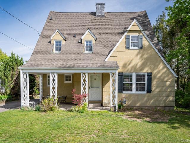 6 Helena Avenue