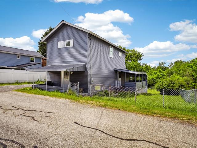 6 Hemlock St