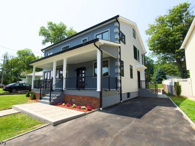 6 Henoch Ave