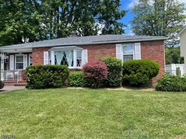 6 Henoch Ave, Clifton, NJ 07013 649082181