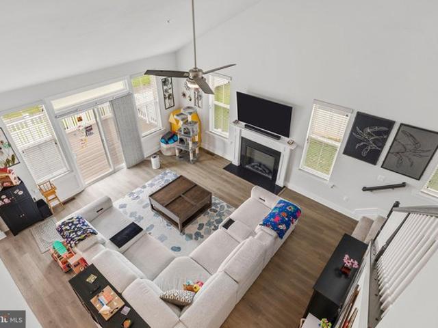 6 Henry House Cir, Taneytown, MD 21787