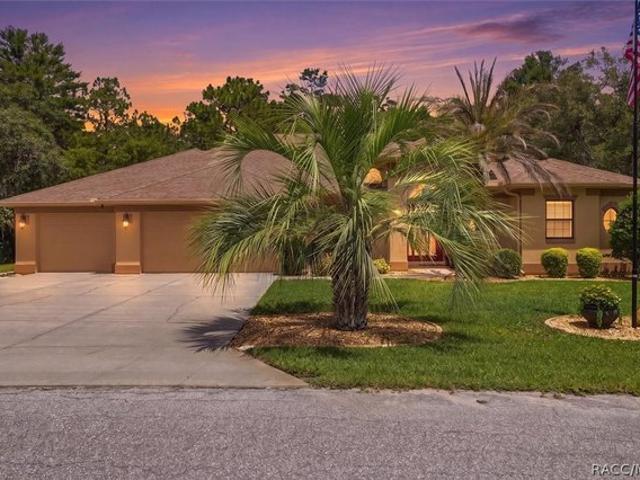 6 Heuchera Ct W, Homosassa, FL 34446