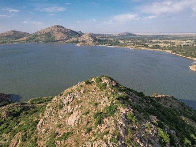 6 Hicks Mountain Rd, Lone Wolf, OK 73655