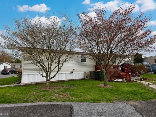 6 Hilltop Avenue
