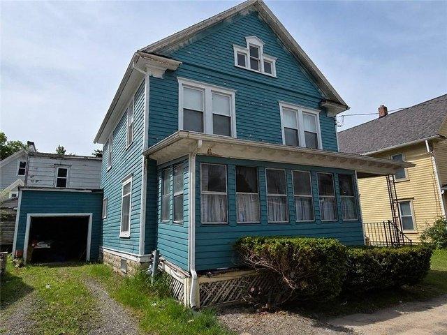 6 Hill Pl, Oneonta, NY 13820