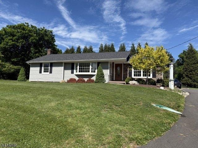6 Hillside Ln, Holland Township, NJ 08848