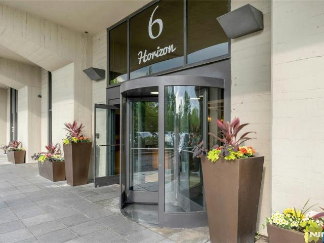 6 Horizon Rd, Unit 411, Fort Lee, NJ 07024 | MLS #25040 | Compass