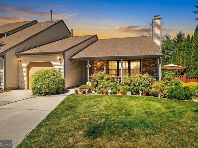 6 Isa Ct, Trenton, NJ 08691