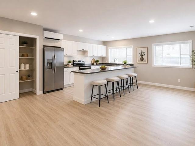 6 Jefferson Way, Ellsworth, ME 04605