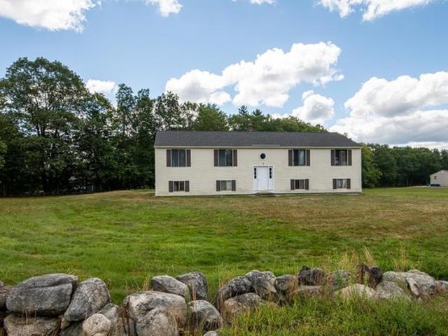 6 Johnson Meadow Rd Unit A, Hampstead, NH 03841