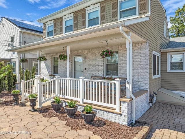 6 Joyce Place