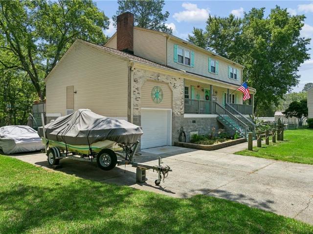 6 Kathy DR