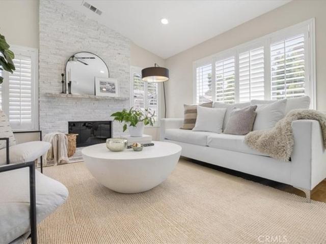 6 Kendall Pl, Lake Forest, CA 92610