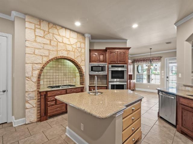 6 Kilchurn, Garland, TX 75044 | MLS #21233