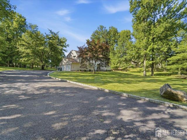 6 King Arthurs Court