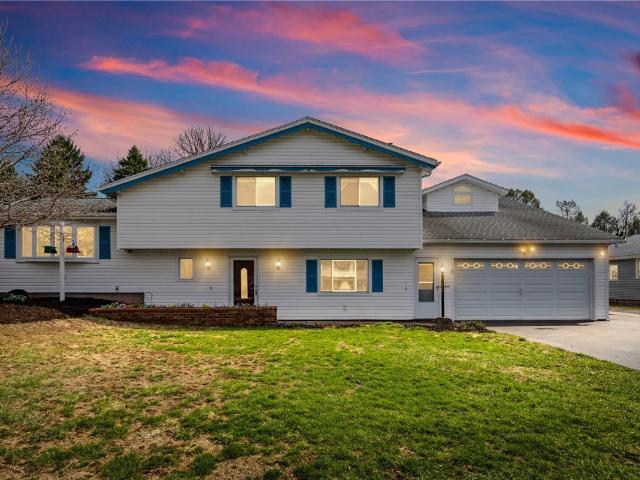 6 Kingswood Dr, Gates, NY 14624 | MLS #R1671 | Compass