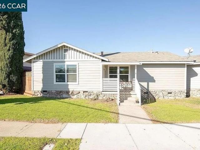 6 Linscheid Dr, Pittsburg, CA 94565