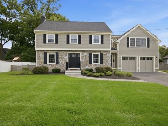 6 Lockway Rd, Andover, MA 01810