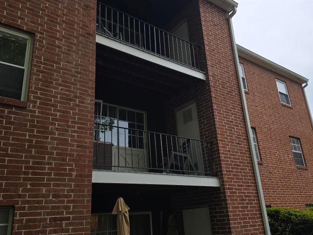 6 Louisburg Square # 8