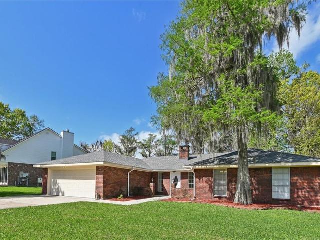 6 Palmer Drive