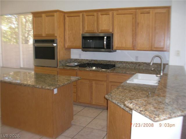 6 Panther Creek Court