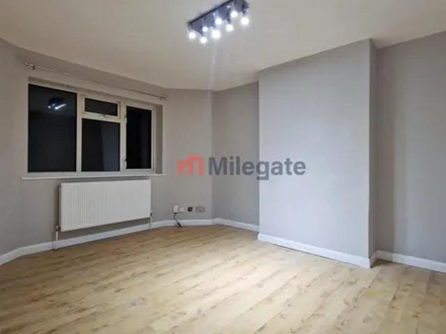 6 Park Road, London, NW4 3PS, United Kingdom | 2 bed apartment for rent #137305301 | Rentberry