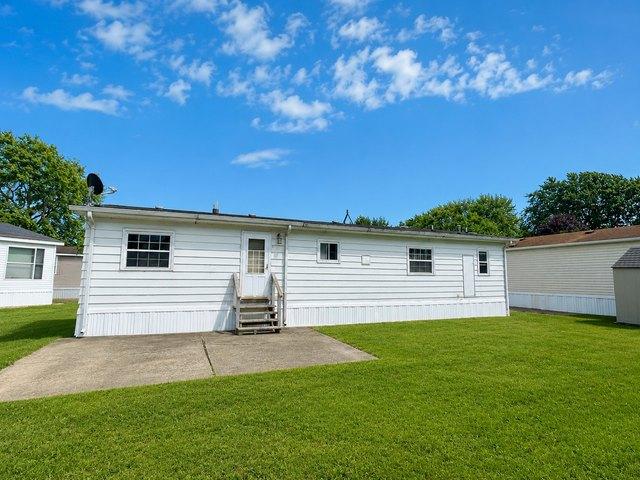 6 Patrick Ct, Lynwood, IL 60411