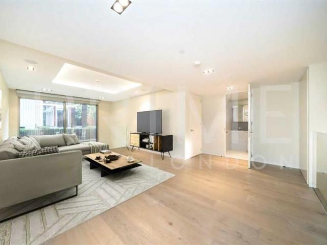6 Pearson Square, Fitzroy Place, London W1T, 3 bed flat to rent, £8,233 pcm | PrimeLocation