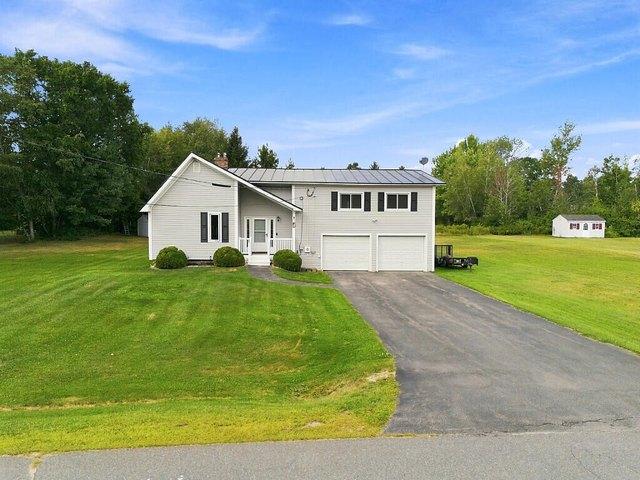 6 Penny Ln, Waterville, ME 04901