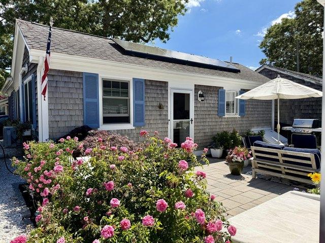 6 Pleasant Ave, Harwich Port, MA 02646