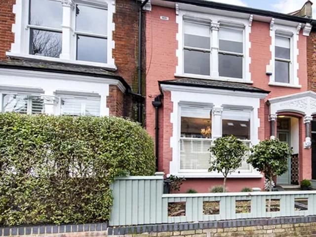 6 Pond Square, London, N6 6BA, United Kingdom | 4 bed house for rent #166025543 | Rentberry