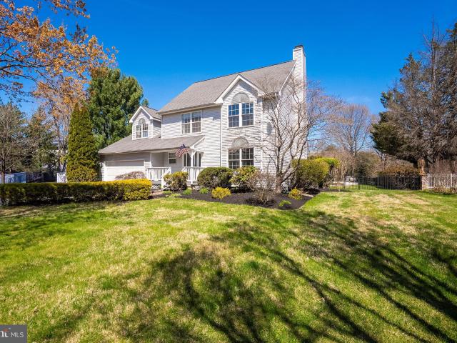 6 Ruedeman Dr, Plainsboro, NJ 08536 | MLS #NJMX2011 | Compass