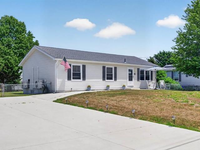 6 Rutledge Ave, Del Haven, NJ 08251