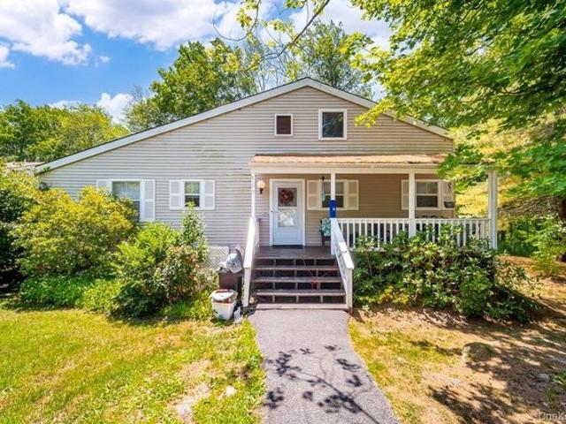 6 Racine Ct, Monticello, NY 12701