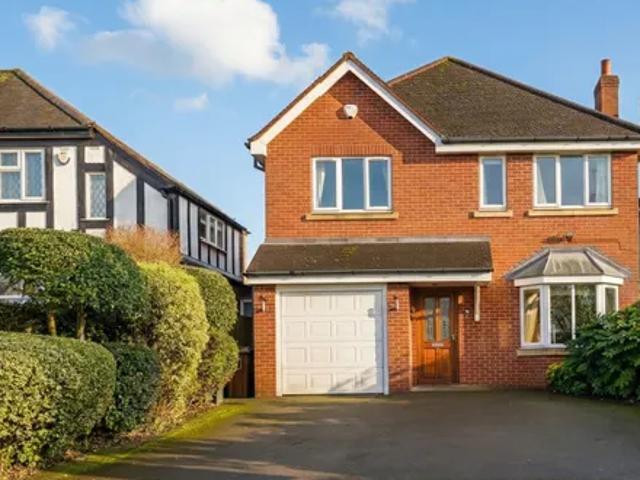 6 Reservoir Road, Ulverley Green, B92 8BB, United Kingdom | 4 bed house for rent #167388516 | Rentberry