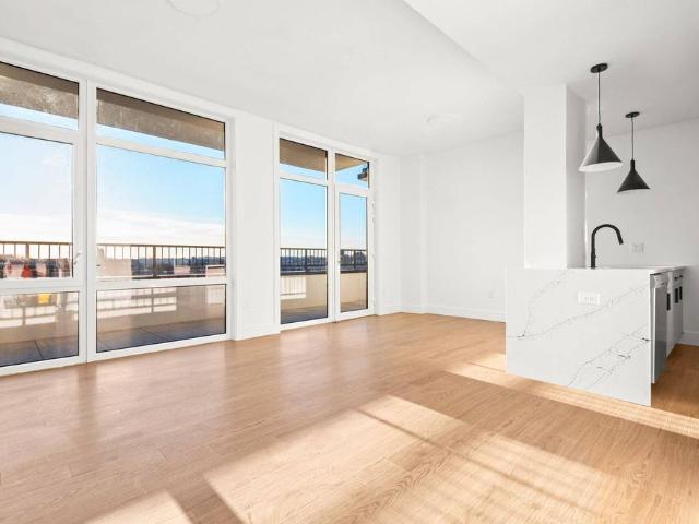 6 room luxury Apartment for rent in Jersey City, United States