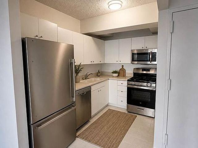 6 room luxury Apartment for rent in New York, United States
