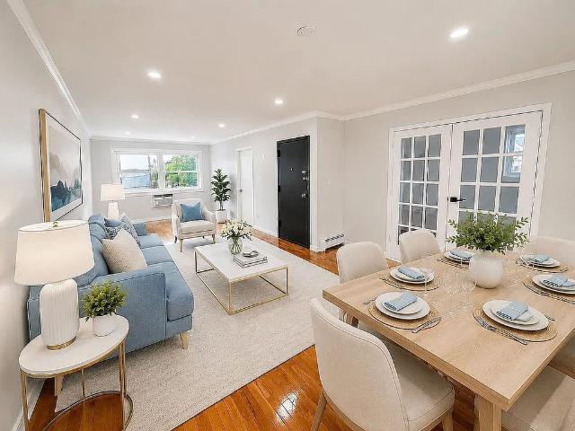 6 room luxury Detached House for rent in Queens, New York