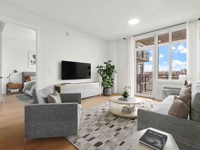 6 room luxury Flat for rent in Jersey City, United States
