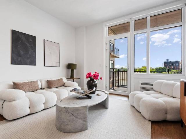 6 room luxury Flat for rent in Jersey City, United States