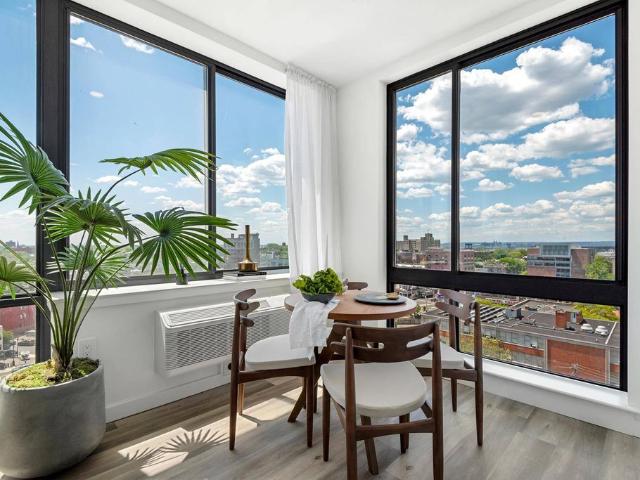 6 room luxury Flat for rent in Jersey City, United States